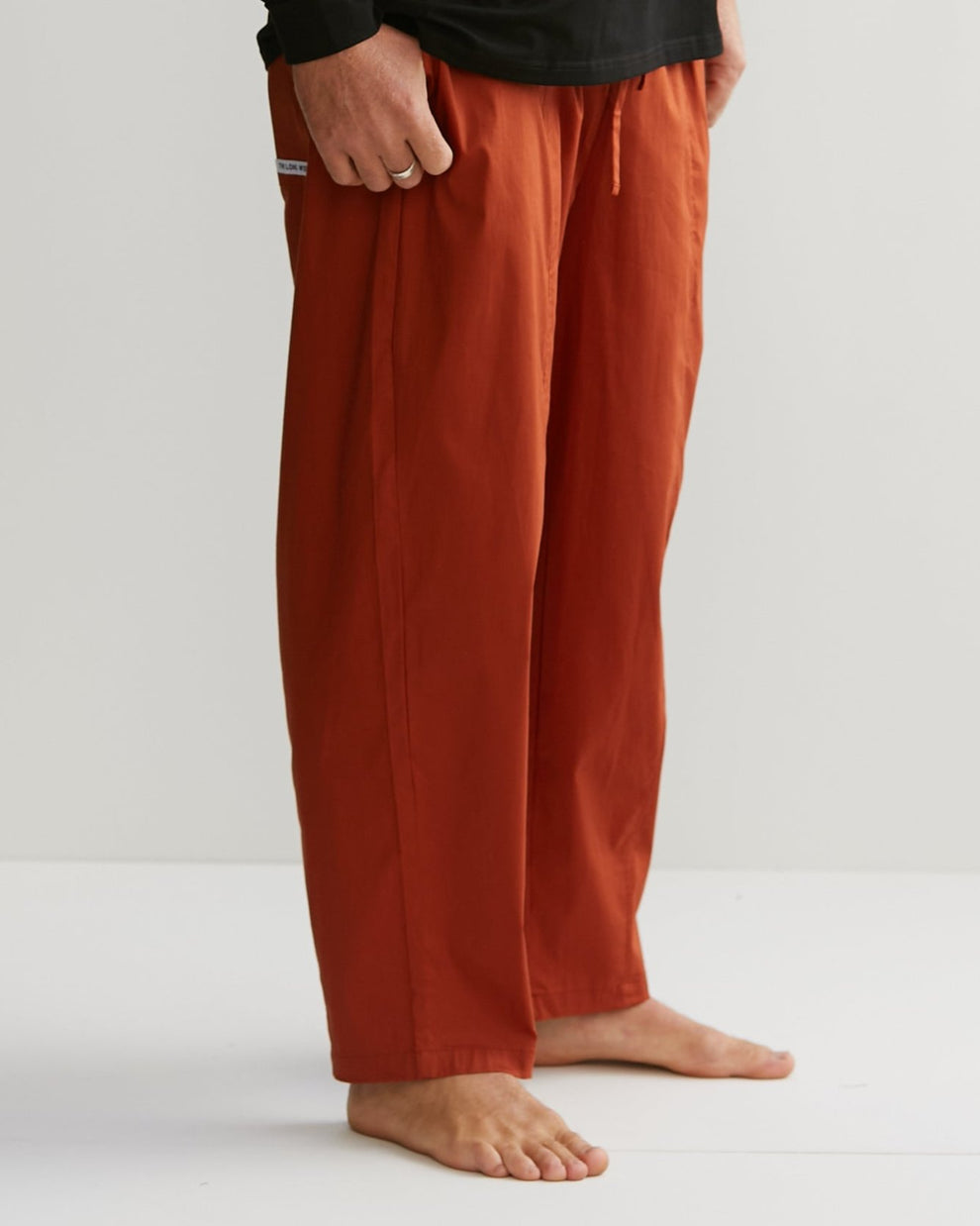 SUNRISE PANTS IN RUST – The Long Weekend Supply